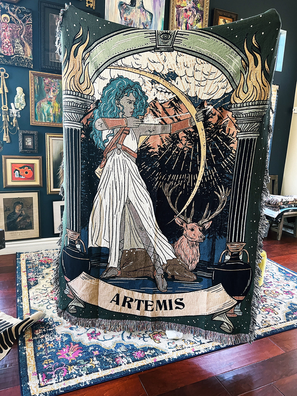 ARTEMIS // WOVEN FRINGE BLANKET | The Pine Torch